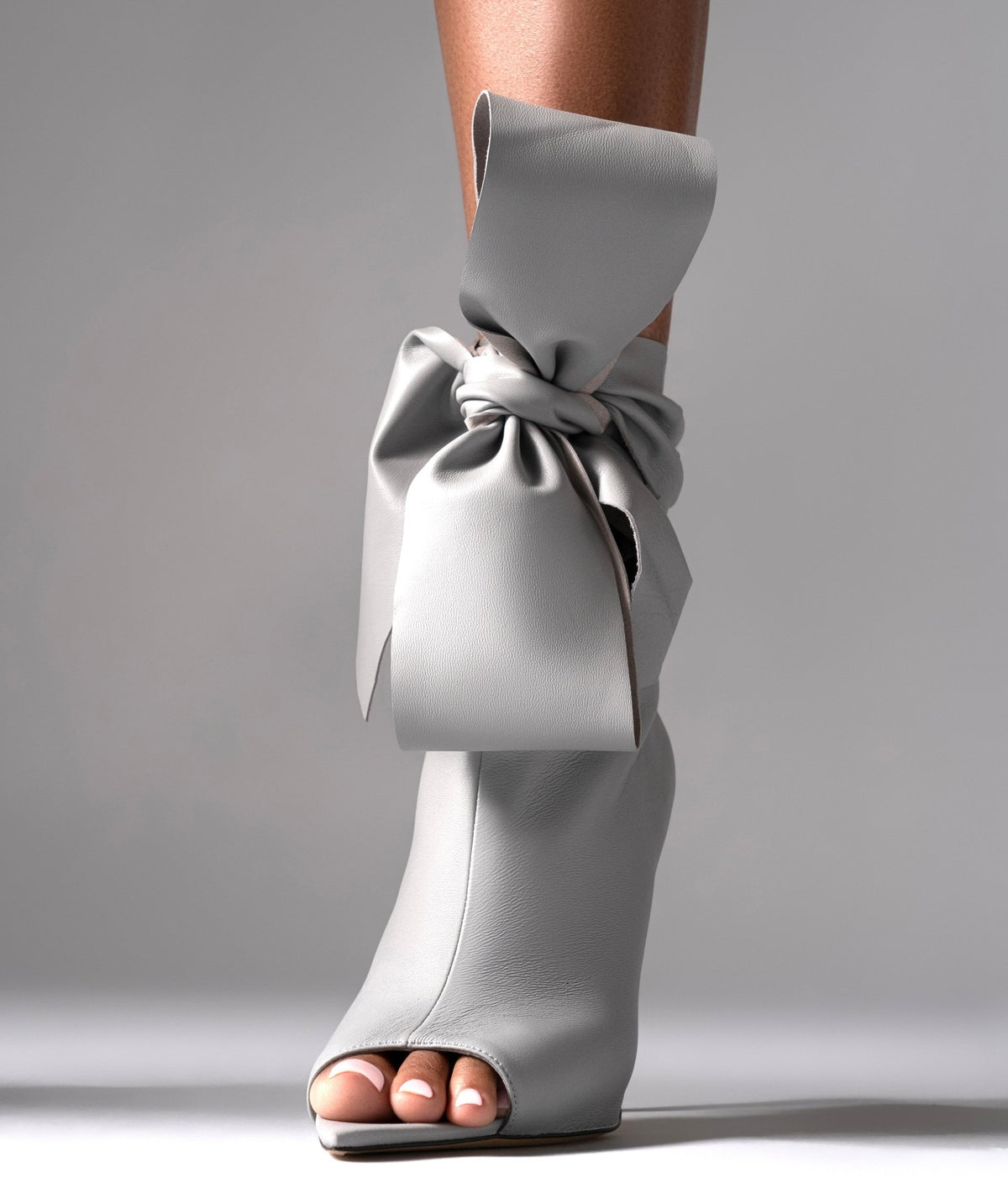 AMIRA POINTE GRAY – AMINAH ABDUL JILLIL